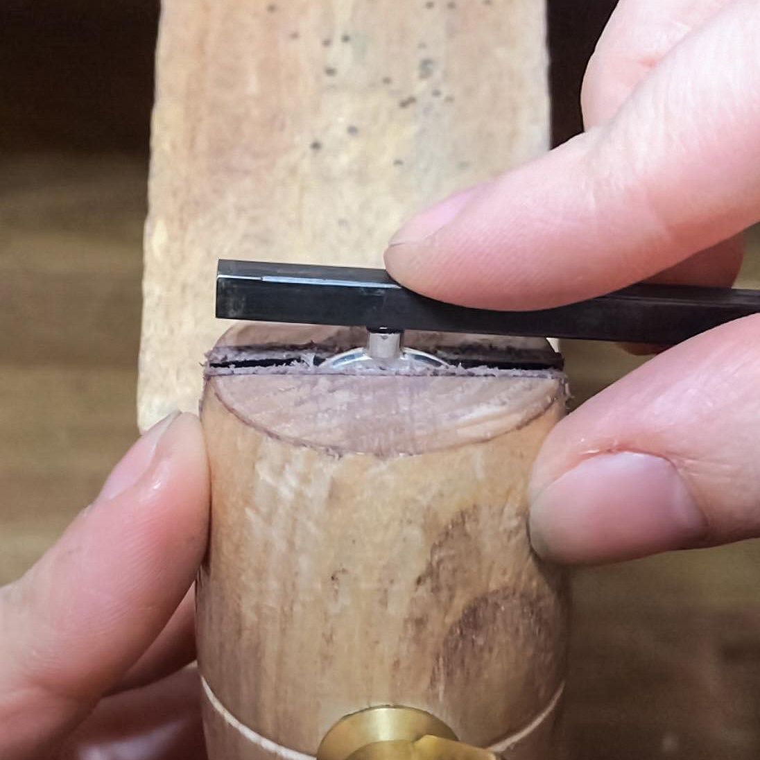 How To Make A Tube Setting For A Faceted Stone