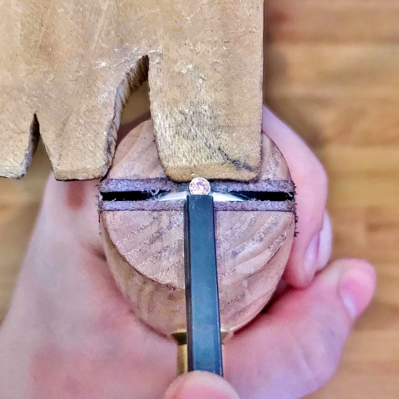 How To Make A Tube Setting For A Faceted Stone