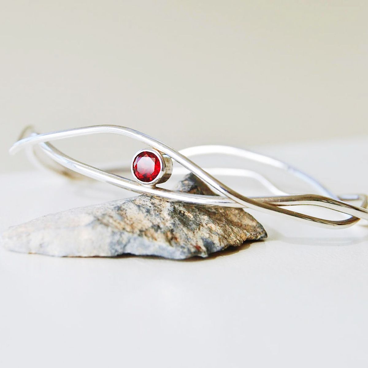 How To Use A Bangle Forming Die Tool