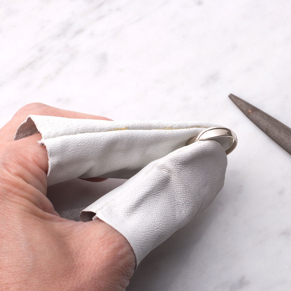 Guide To Sanding & Polishing For Jewellery Making