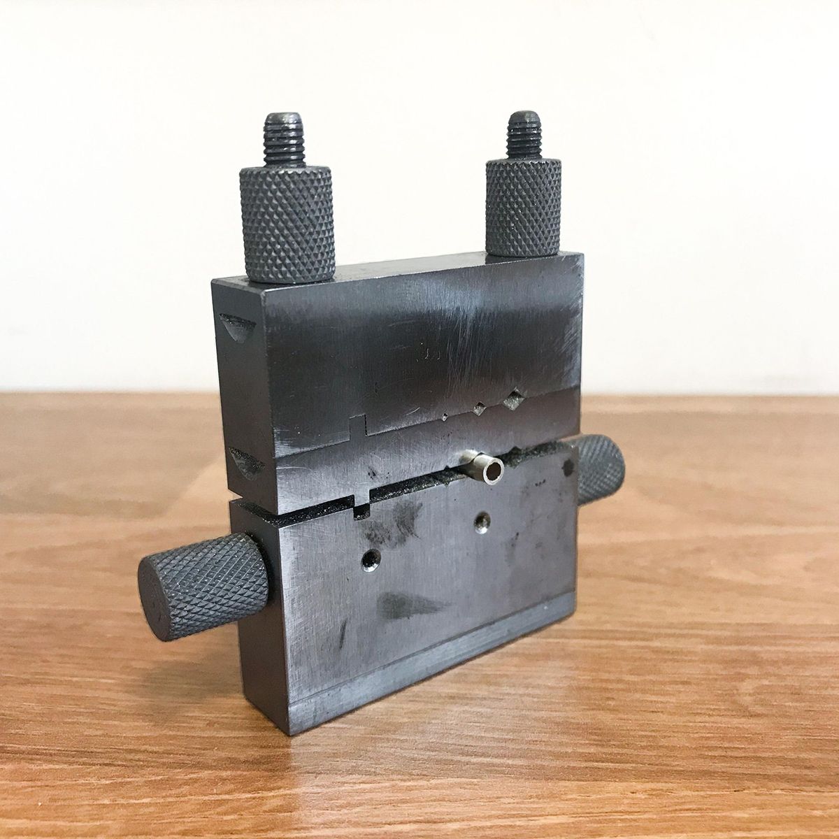 How To Make A Tube Setting For A Faceted Stone