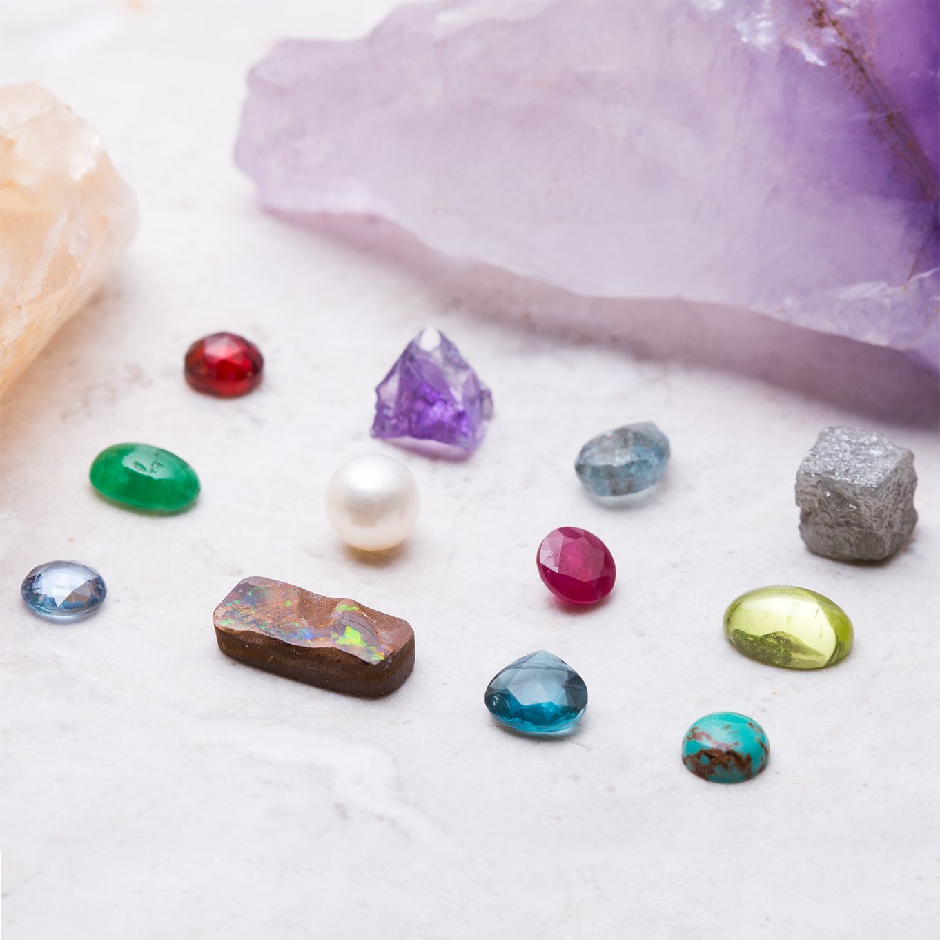 Your Guide To Birthstones & Birthstone Jewellery