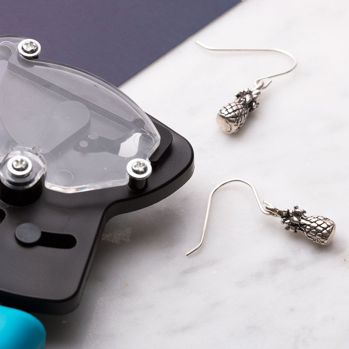 Bead Buddy 1-Step Ear Wire Maker | Kernowcraft