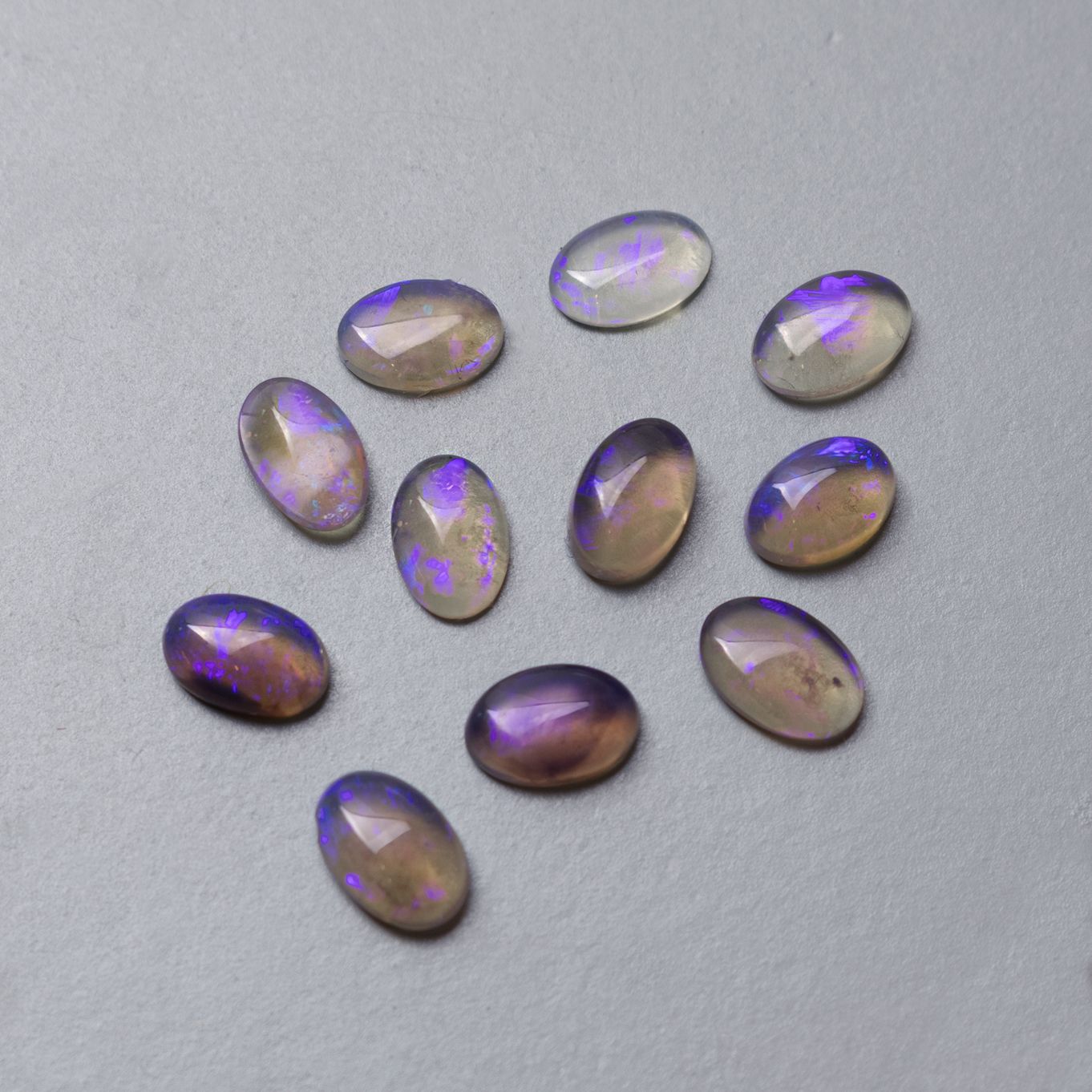 Australian Lightning Ridge Opals (Ultraviolet) | Kernowcraft