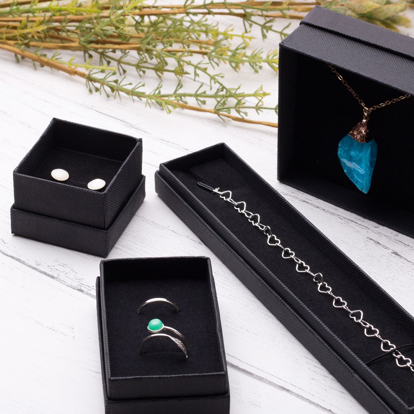 Black Recyclable Paper Jewellery Boxes | Kernowcraft